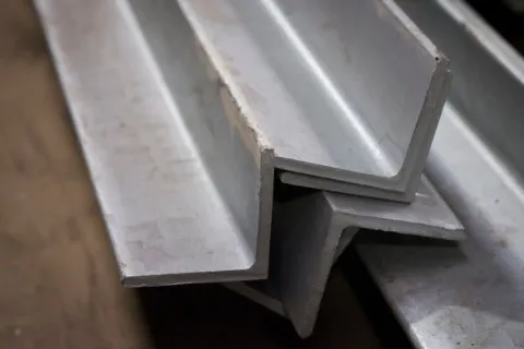 Buy Equal and Unequal Steel Angles Online | Edcon Steel